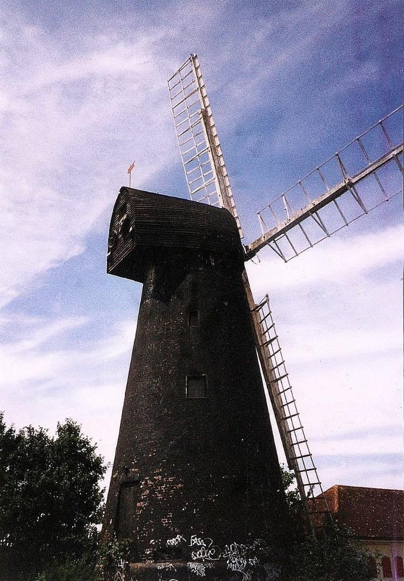 Brixton Windmill in the 20th century | Brixton Windmill & Education Centre